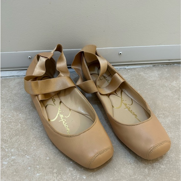 Jessica Simpson | Shoes | Jessica Simpson Ballet Flats In Beige | Poshmark